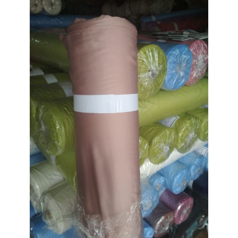 Jual KAIN ROLL!!! Kain Velvet Roberto Roll || KHUSUS ROLL!! Roberto ...