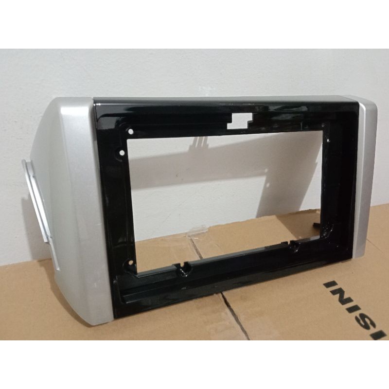 Jual Frame Head Unit Android Innova Reborn 9 & 10 inch | Shopee Indonesia