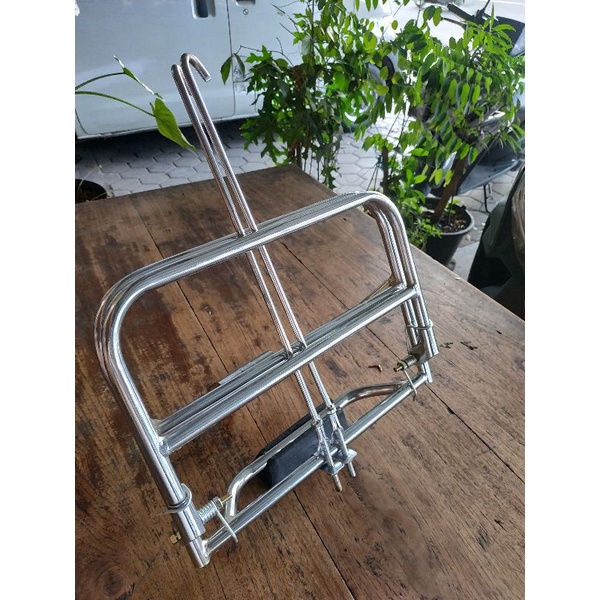 Jual Variasi rak belakang vespa back rack vespa super sprint vbb ...