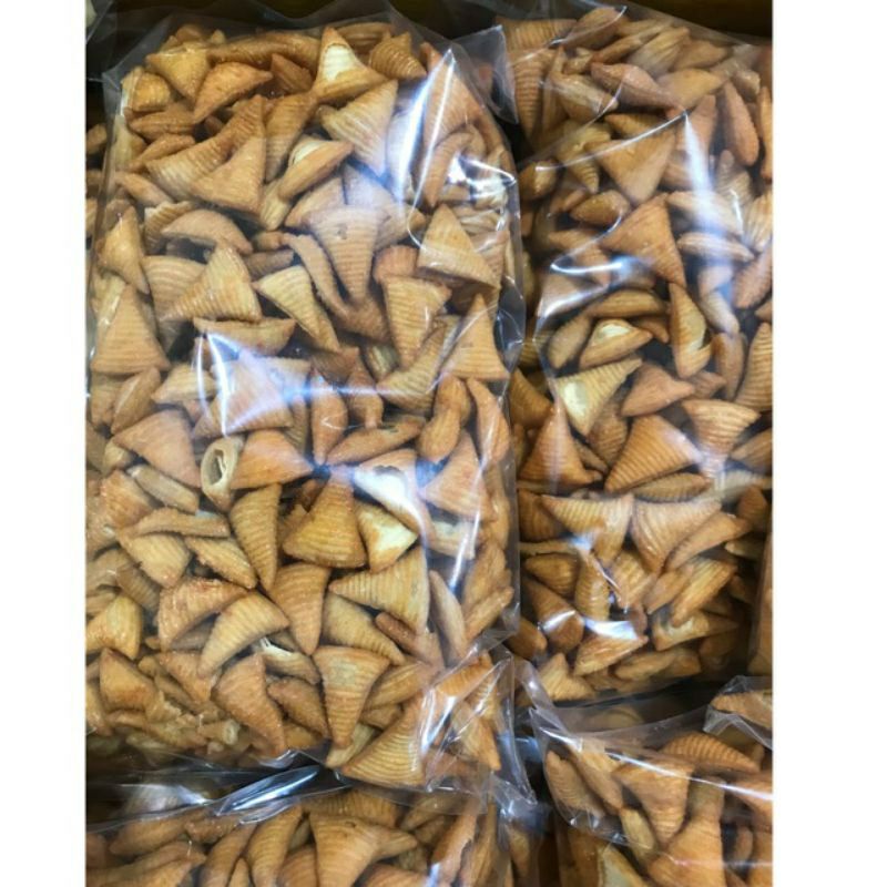Jual SNACK PIRAMIT RASA BALADO , SNACK KUSUKA 450gr , SNACK LEBARAN ...