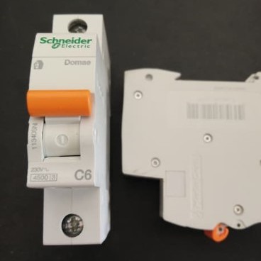 Jual Schneider MCB Domae 1P 2A, 4A, 6A, 10A, 16A, 20A, 25A, 32A, 40A , 50A , 63A | Shopee Indonesia
