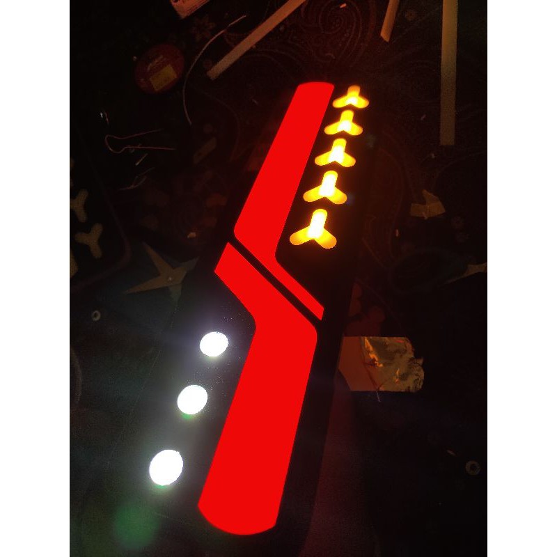 Jual STOPLAMP CUSTOM PICK UP L300, Carry atau Futura. (Sen running ...