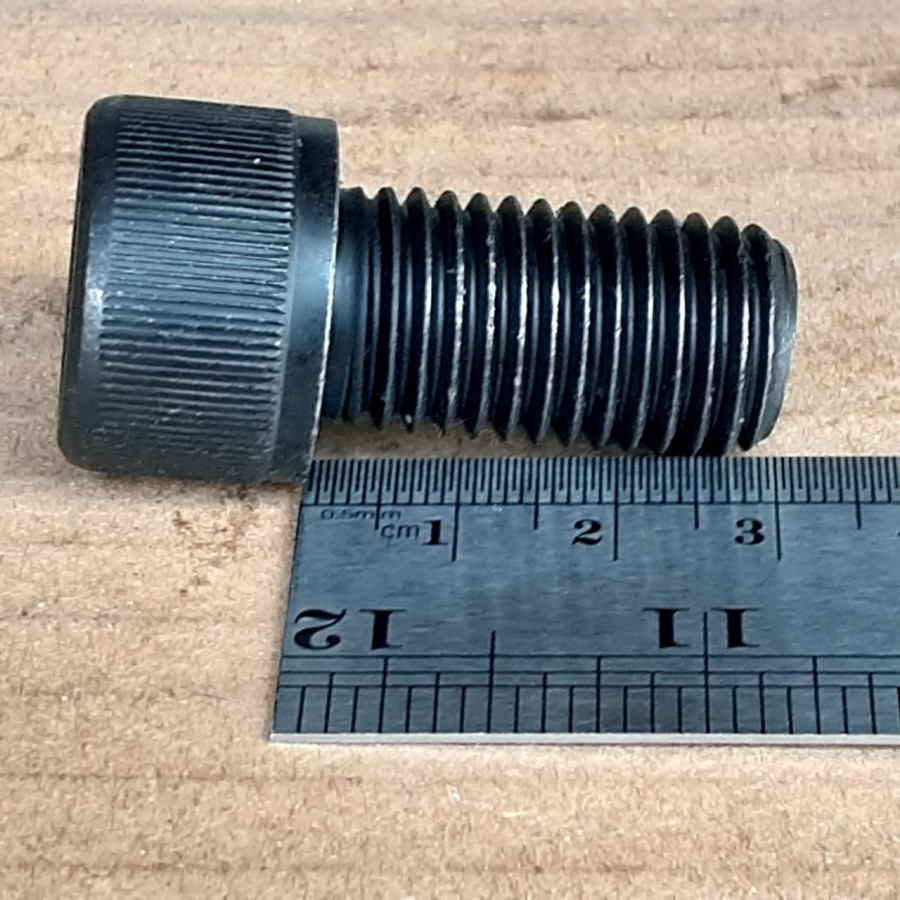 Jual BAUT L M16X30 BAJA M16 X 30 PANJANG 3CM 16X30 KUNCI L14 HEX HEAD SOCKET SCREW 16 X 30 HITAM ...