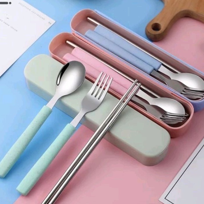 Jual SENDOK SET ANAK 3 IN 1 (sendok, garpu, sumpit) polos | Shopee ...