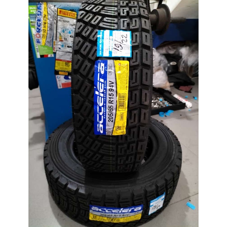 Jual BAN MOBIL TUBLES ACCELERA RALLY UKURAN 205 65 R15 FOR INNOVA ...