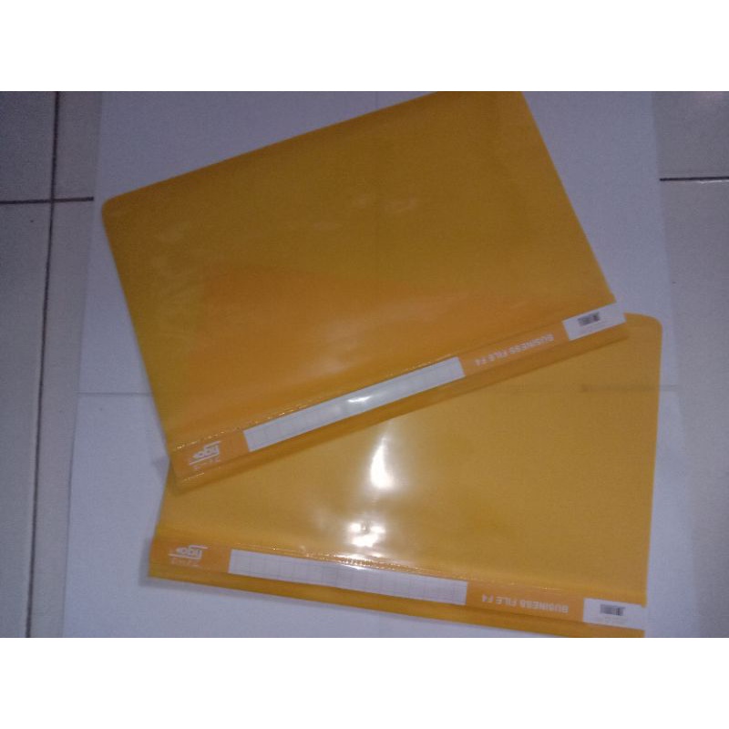 Jual Map plastik warna kuning (2pcs) | Shopee Indonesia