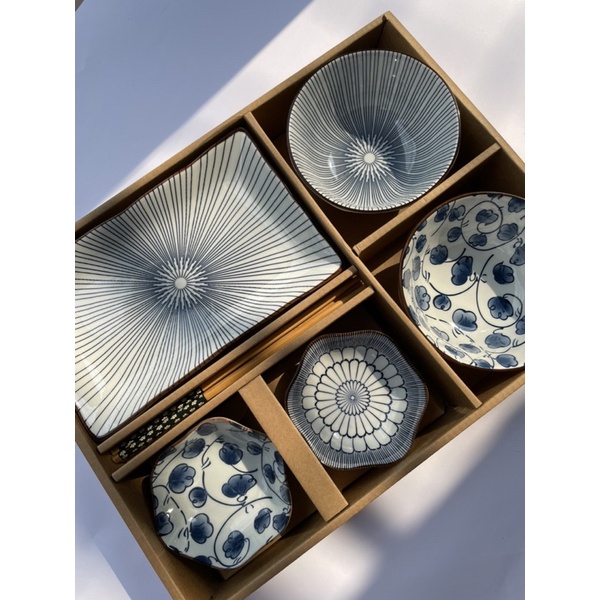 Jual MARU COMPLETE SET [New Design] - CNY Hampers Cantik | CHINESE NEW ...