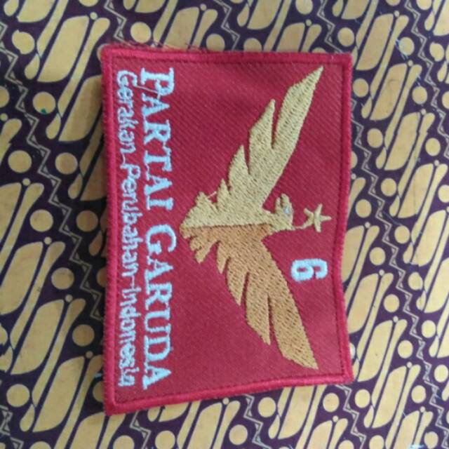 Jual bed bordiran logo partai garuda | Shopee Indonesia