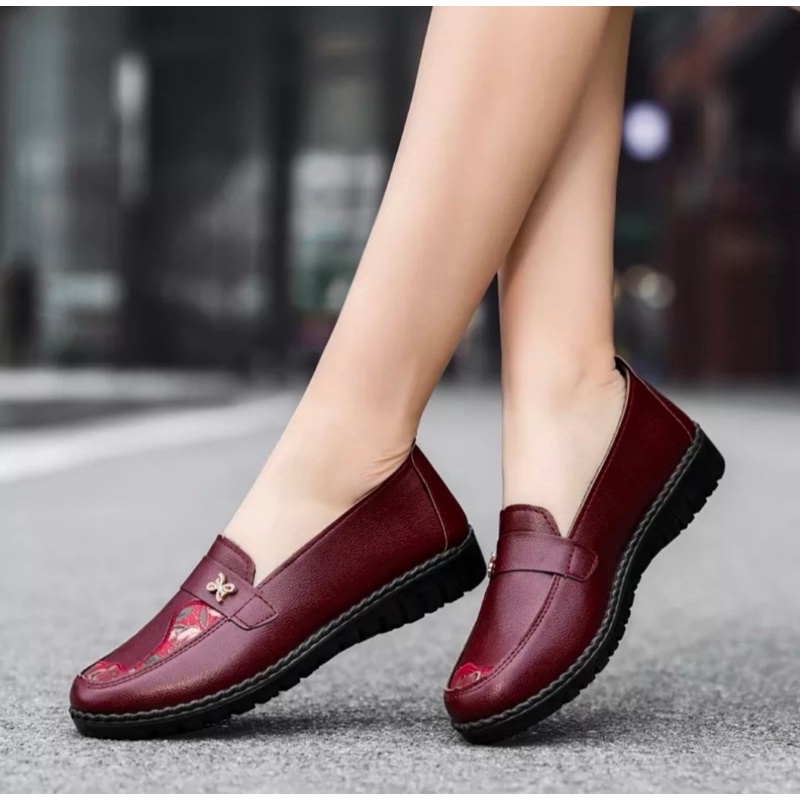 Jual Sepatu Loafers Kupu Kupu Wanita Sepatu Loafers Wanita Sepatu ...