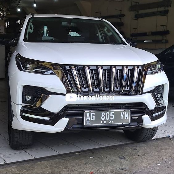 Jual Grill depan mobil fortuner 2021 apollo style - ferrari variasi ...