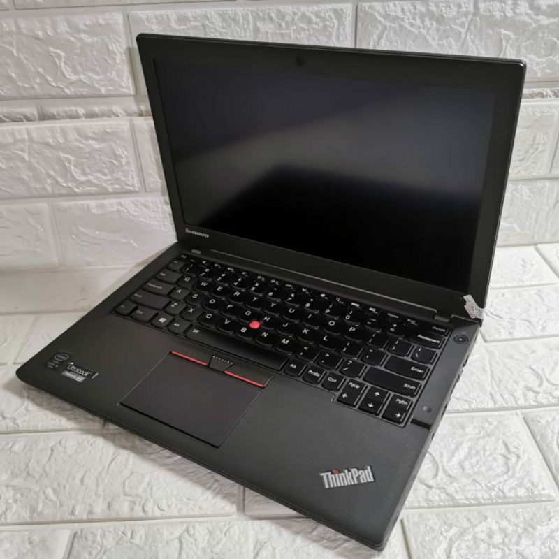 Jual Lenovo Thinkpad X250 Core I5 Gen 5th 8gb 256gb Murah Dan