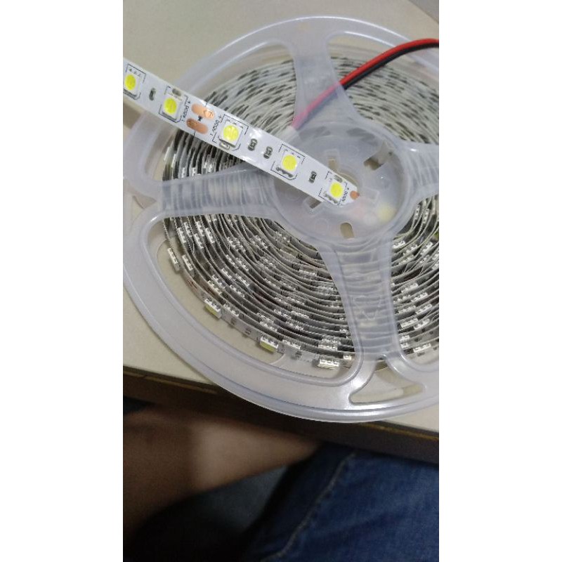 Jual LAMPU LED STRIP IP33 12V 5M LAMPU PLAFON | Shopee Indonesia