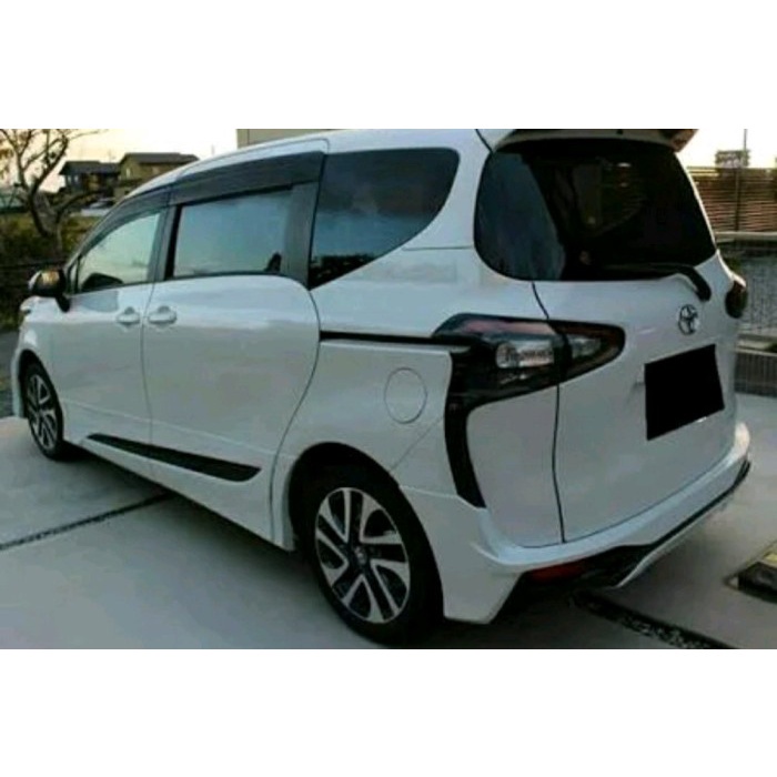 Jual BODY KIT sienta model MODELISTA harga diatas masih bahan atau non ...