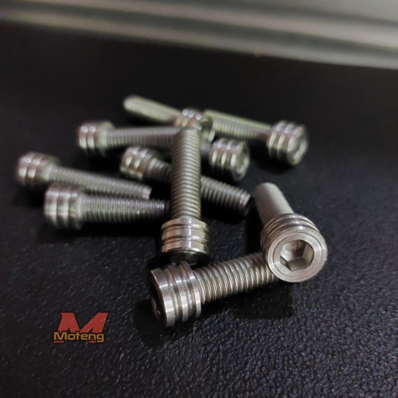 Jual Baut L stainless modif M8x30 baut 12 panjang 3cm nbisa untuk T segitiga ninja dll | Shopee ...
