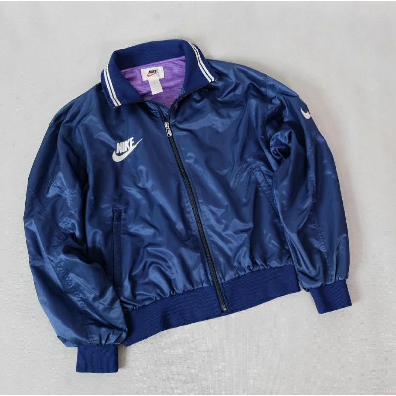 Jual nike vintage red tag jacket varsity | Shopee Indonesia