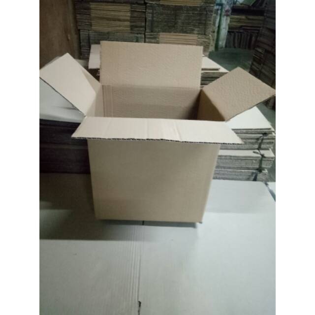 Jual Kardus / Dus / Karton Box Packing Baru uk 28.5x22x29.5 cm | Shopee ...