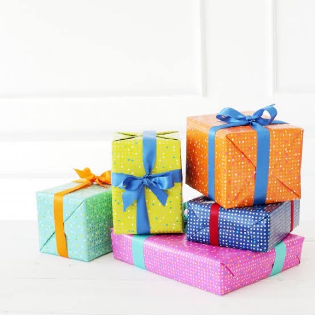 Jual Bungkus kado (dipacking dus dan kertas kado) | Shopee Indonesia