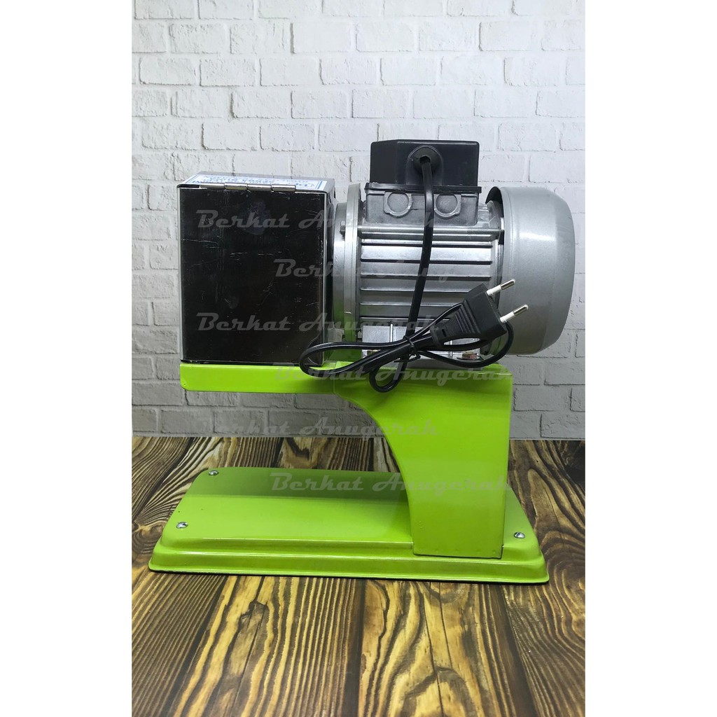 Jual Mesin Parut Kelapa Mini Stainless Listrik 200W Parutan Serbaguna ...