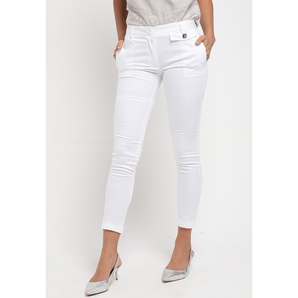 Jual FAME - Celana Panjang Wanita Putih - 9410510 | Shopee Indonesia