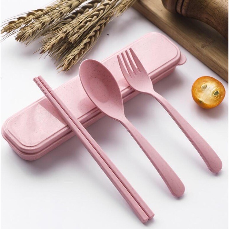 Jual Sendok Set Garpu Sumpit sendok Bahan Jerami + kotak Sendok Set 3 ...