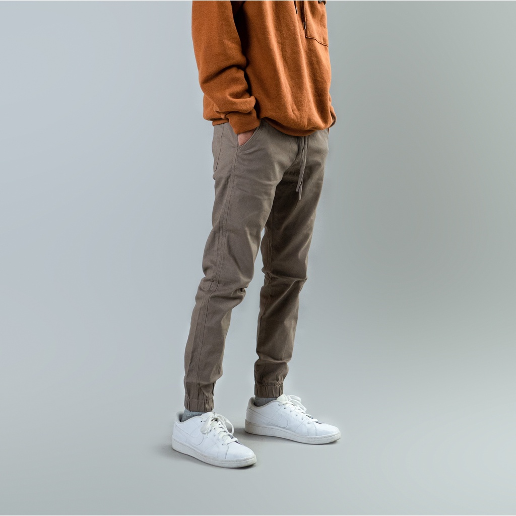 Jual Khaki Oscail Arcopodo Basic Jogger Casual | Shopee Indonesia