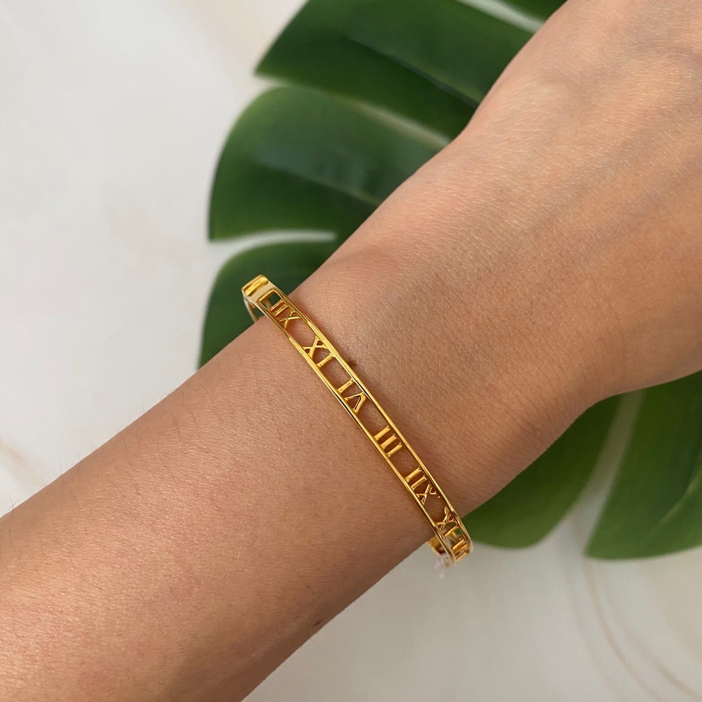 Jual Gelang Kaku Emas Fashion Angka Romawi Roman Kadar 75% 16.5 Gram ...
