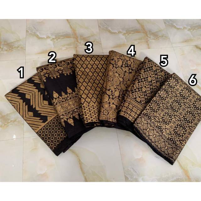 Jual BATIK PRADA GOLD WARNA DASAR HITAM UKURAN PJG 2MTR | Shopee Indonesia