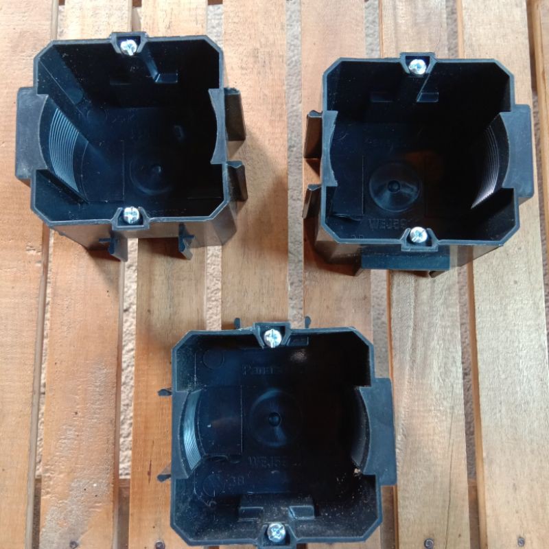 Jual inbow saklar / inbow dus / mangkok tanam saklar Panasonic | Shopee ...