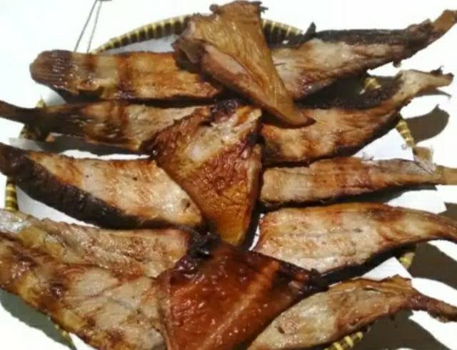 Jual IKAN Panggang pari (pe)/ asap pari 1 POTONG/ PE PANGGANG FROZEN ...
