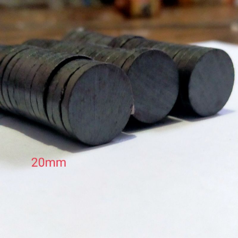 Jual Magnet hitam ferrite model koin diameter 20mm | Shopee Indonesia