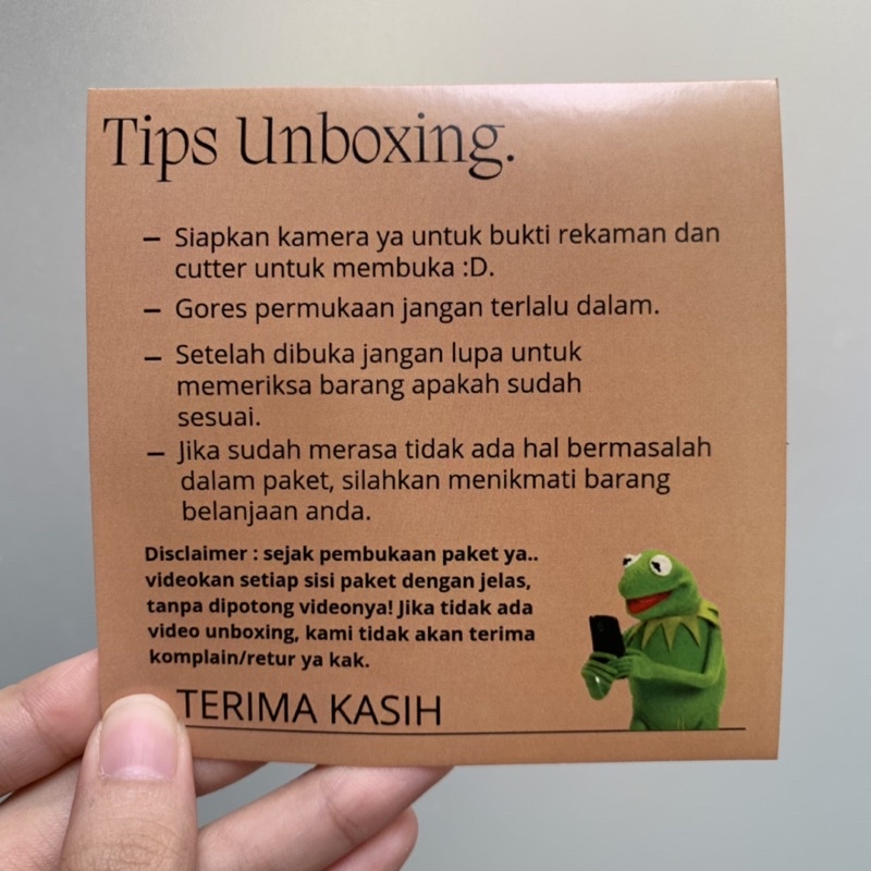 Jual Stiker Wajib Unboxing Tips Buka Paket Besar Lucu Kermit Memes ...