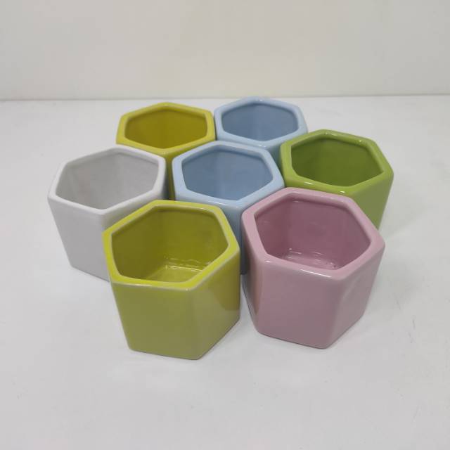 Jual Pot keramik mini segi enam murah | Shopee Indonesia