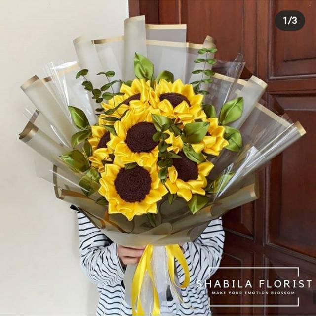 Jual BUKET BUNGA 7 MATAHARI - Buket Bunga Palsu Pita Satin/Buket Wisuda ...