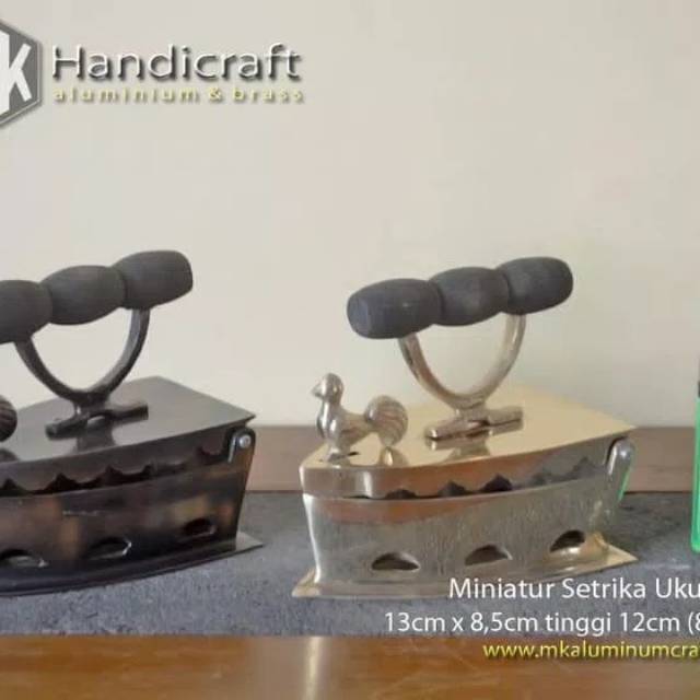 Jual Miniatur setrika.replika setrika kuningan finishing antik ukuran L ...