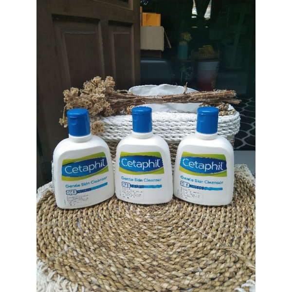 Jual Cetaphil Gentla Skin Cleanser 250ml (Produk ready stock) | Shopee ...