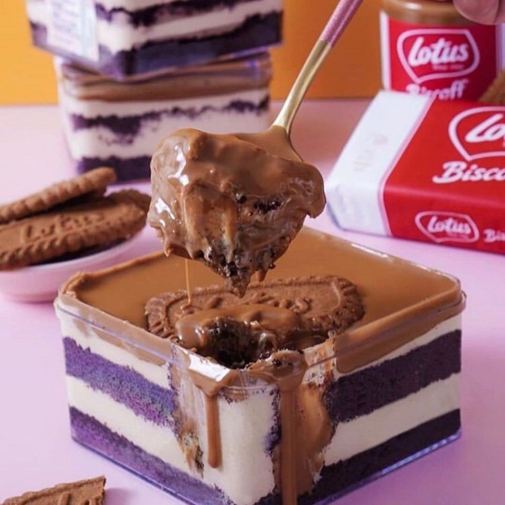 Jual LOTUS DESSERT BOX (BITTERSWEET BY NAJLA) | Shopee Indonesia