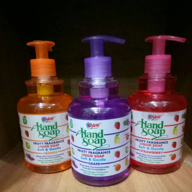 Jual Yuri hand soap botol 410ml | Shopee Indonesia