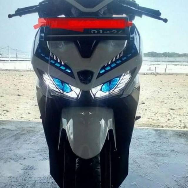 Jual Mata kucing dan stiker alis motif v2 buat new vario facelift ...