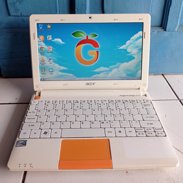 Jual Acer Aspire One Happy 2 RAM 2GB Putih Orange Jingga Netbook ...