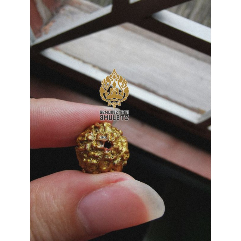 Jual Special Look Ohm (Plant Based)Gold Colour 2556-2557BE- Ajahn Daeng ...