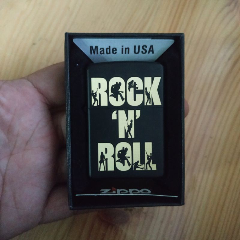Jual korek api Zippo rock n roll keren dan limited | Shopee Indonesia