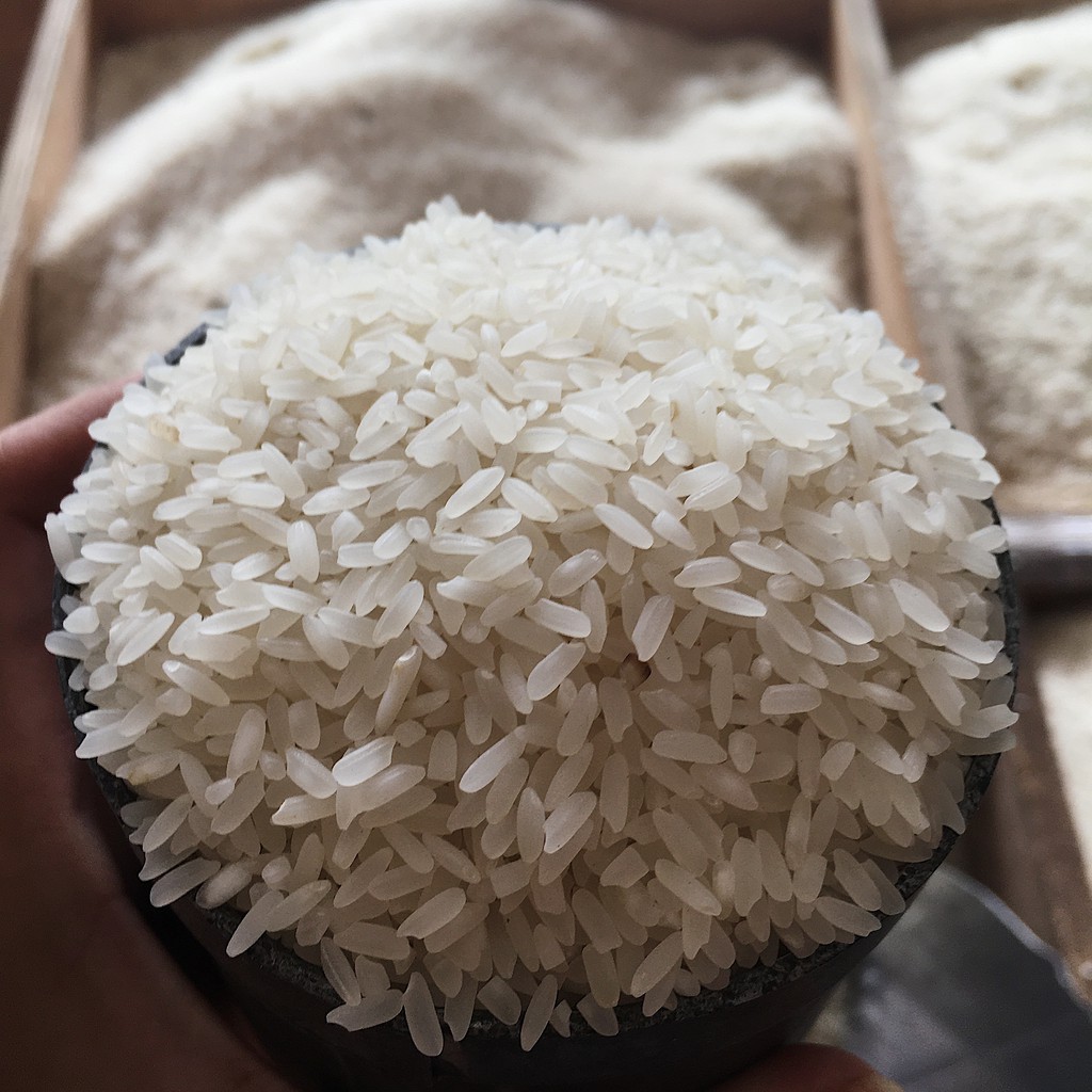 Jual BERAS PERA IR 42 SUPER 1 liter | Shopee Indonesia