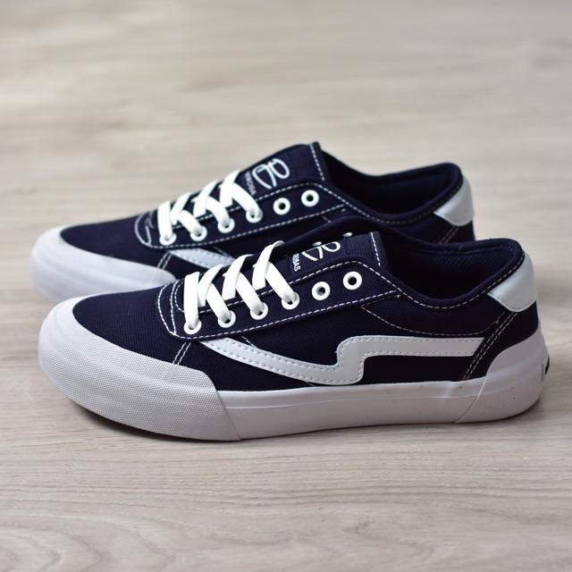Jual PATROBAS SHOES - IVAN LOW - BLACK WHITE - ORIGINAL | Shopee Indonesia