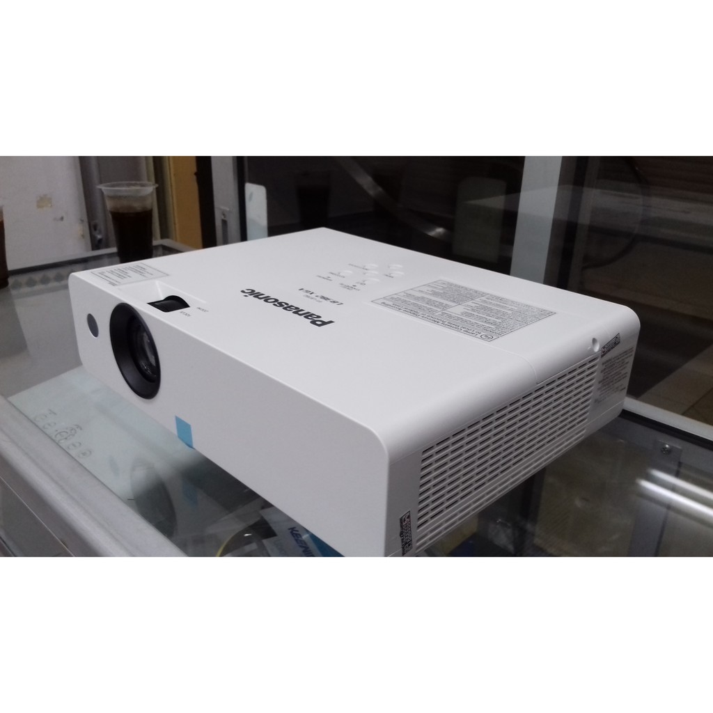 Jual Projector panasonic PT-LB425 garansi resmi | Shopee Indonesia