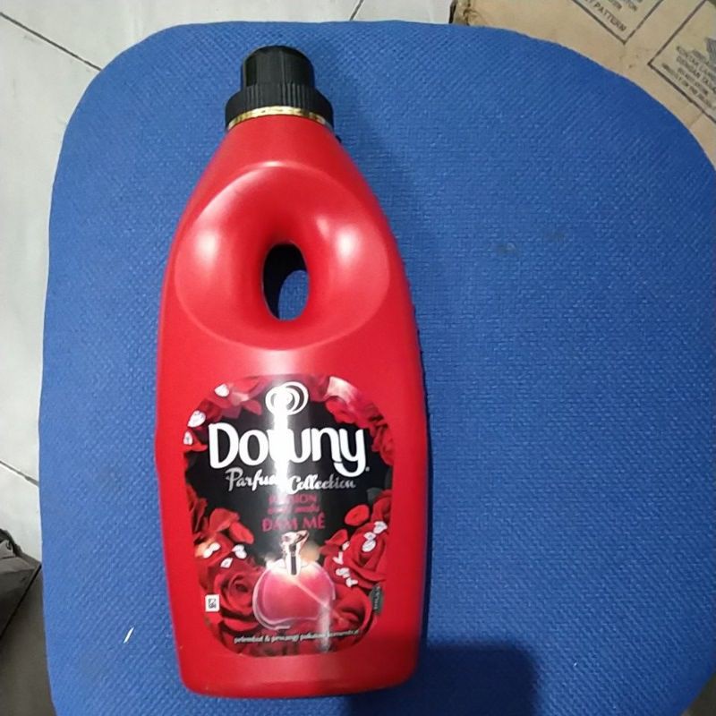 Jual Downy merah 900ml | Shopee Indonesia