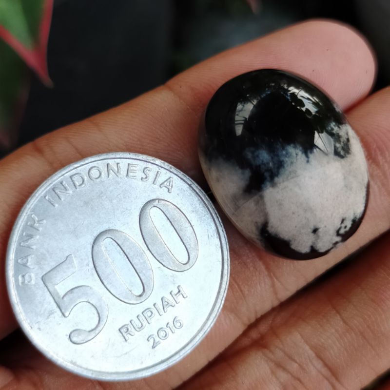 Jual batu langka akik hitam Ulin Kalimantan bkn giok safir cincin murah ...