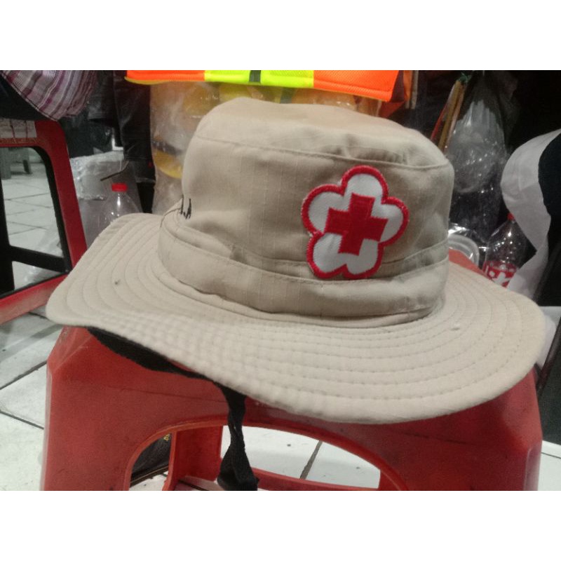 Jual Topi rimba pmi plus nama tersedia cream, biru navy, Hitam, merah ...