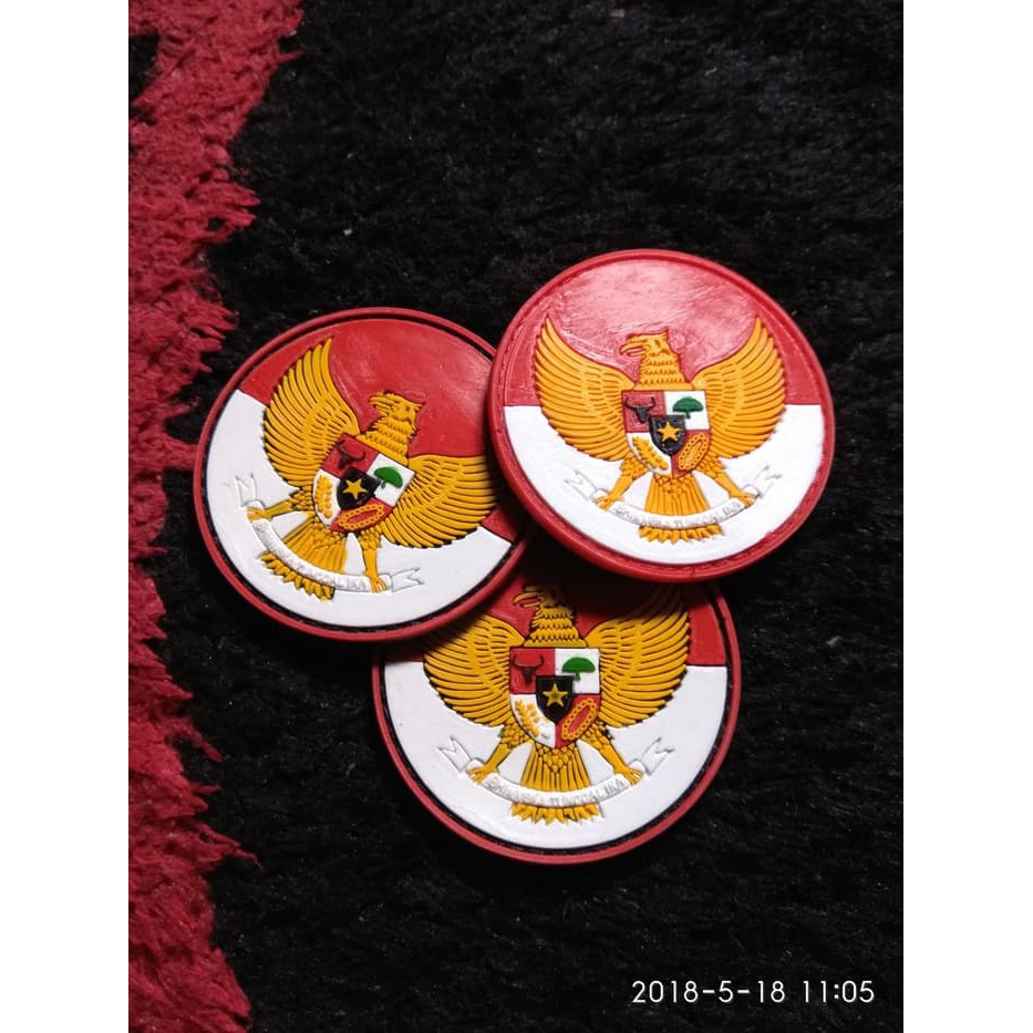 Jual Stiker karet lambang garuda | emblem garuda | patch ruber garuda ...