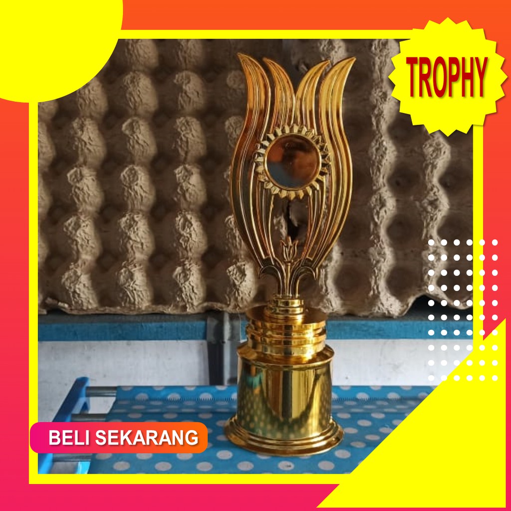 Jual Piala atau Trophy Kecil | Shopee Indonesia