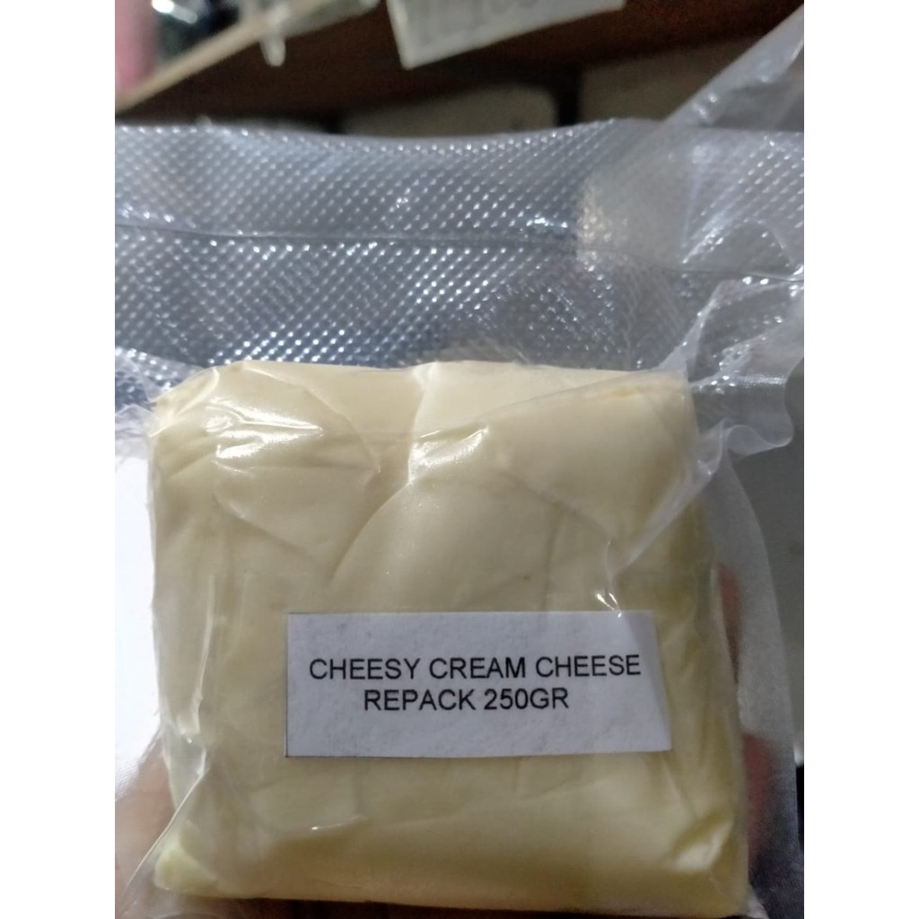 Jual Cream Cheese Cheese Cheesy Repack 250gr - Gosend/Grab Only ...